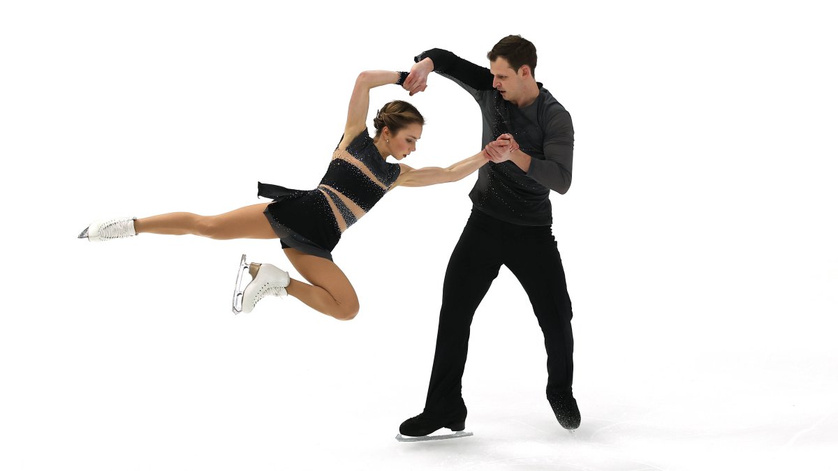 Alisa Efimova’s Olympic dream hinges on last-minute citizenship – NBC 7 ...