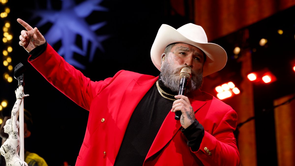 Teddy Swims to headline 2026 Super Bowl tailgate concert – NBC 7 San Diego