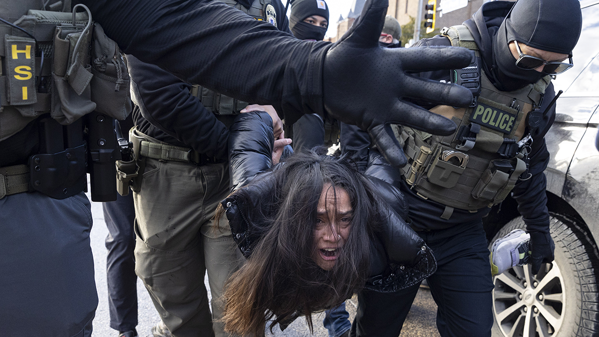 Immigration agents deploy tear gas, pepper spray in Minneapolis – NBC 7 ...