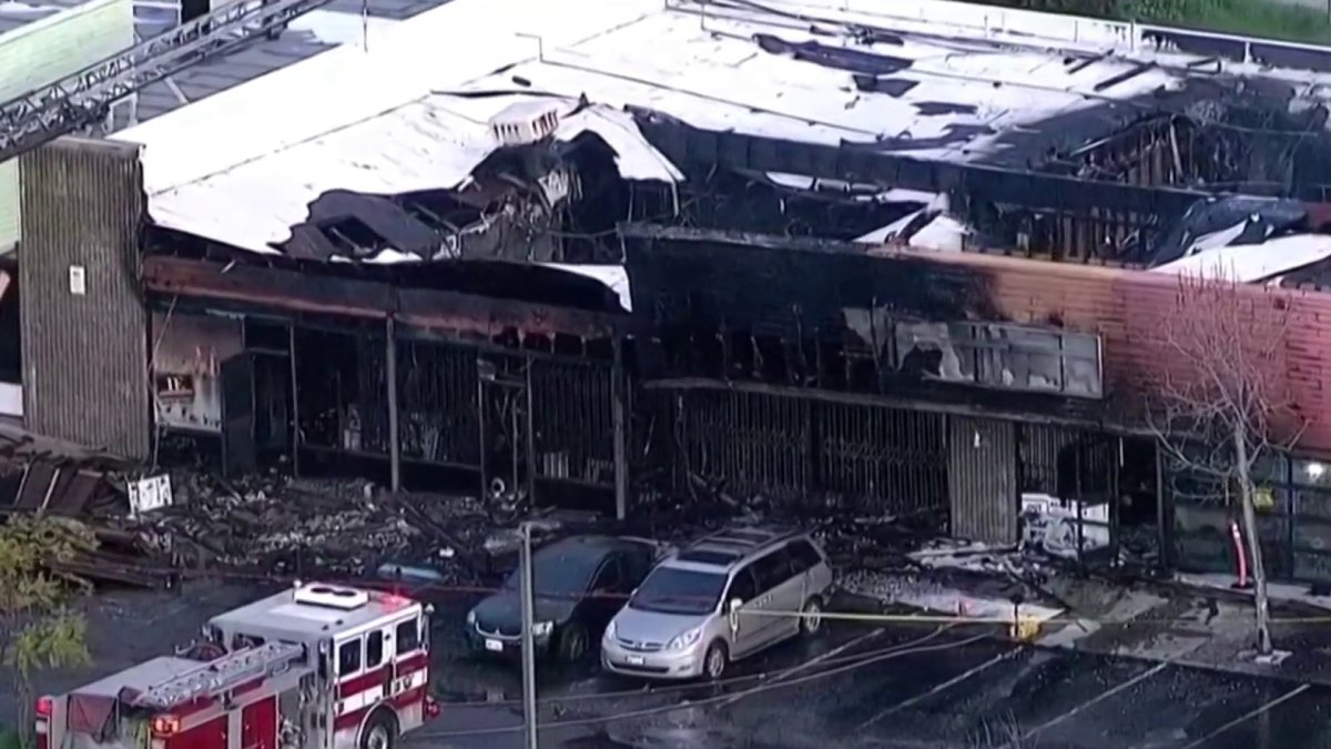 Early morning fire roars through Spring Valley businesses – NBC 7 San Diego