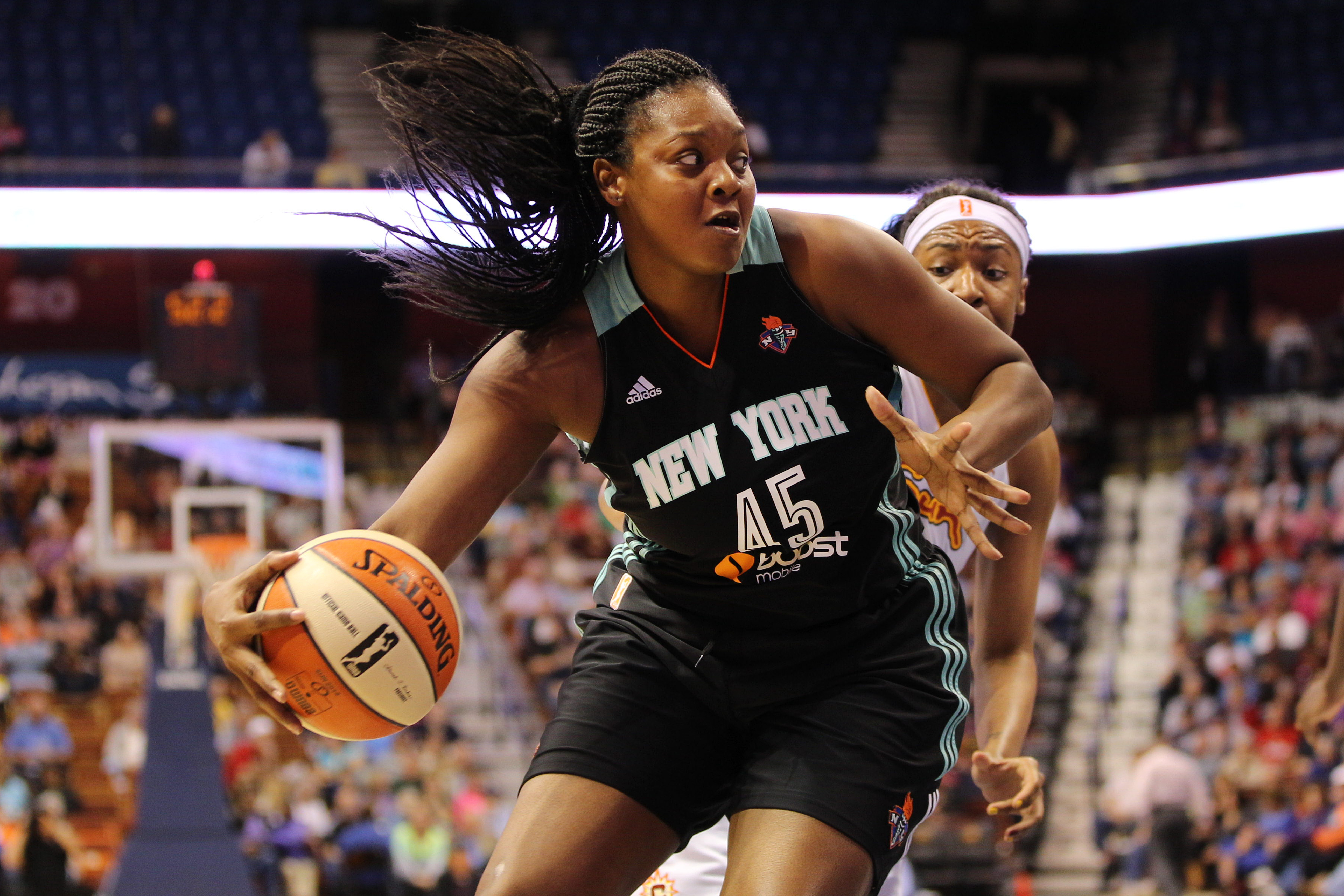 Two-time WNBA champion Kara Braxton dies at age 43 – NBC 7 San Diego