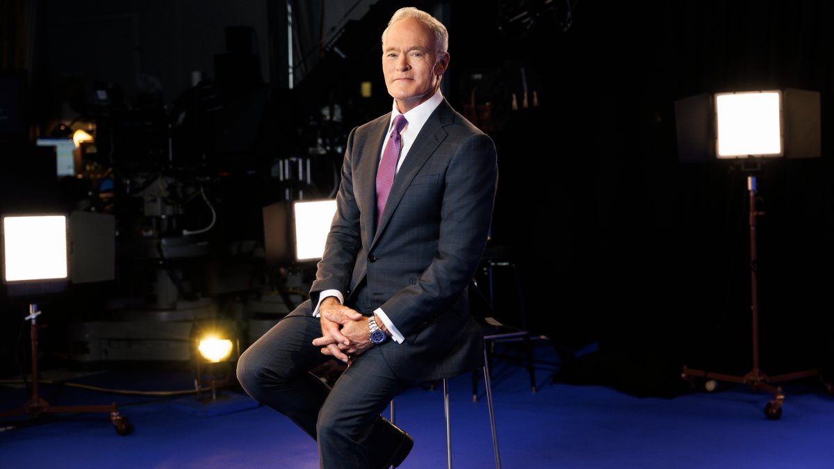 ’60 Minutes’ boss meets with staff after clash with Scott Pelley – NBC ...