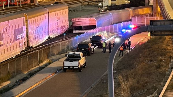 Harbor Drive back open to traffic after East Village train derailment ...