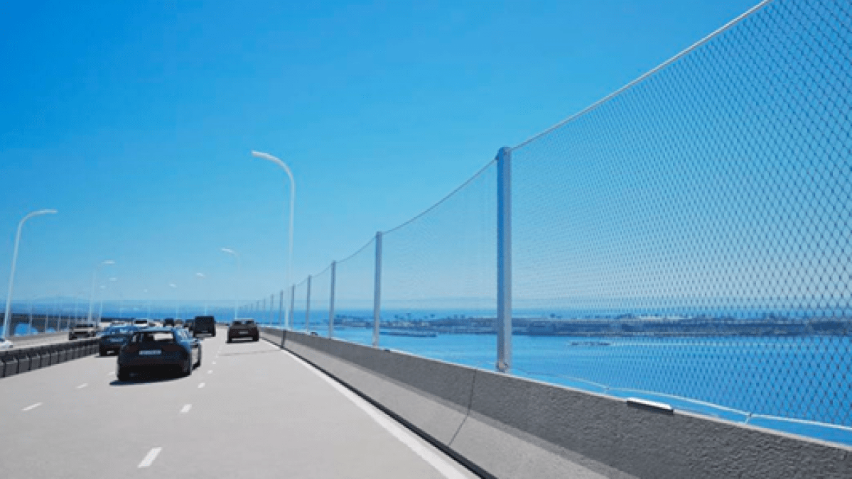 Project to install a barrier along the Coronado Bridge moves forward ...